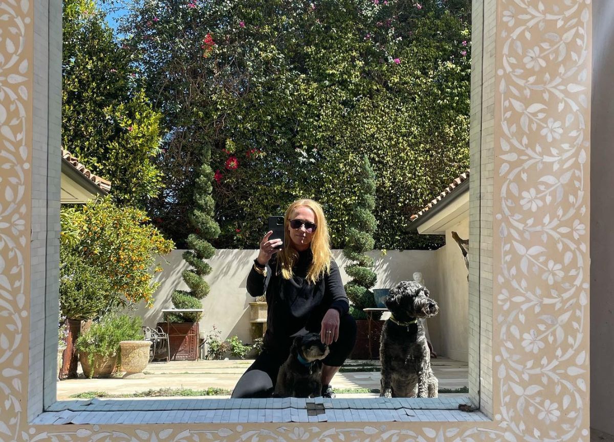 Doug Emhoff’s Ex-wife, Kerstin Emhoff, Lives A Comfortable Life With ...