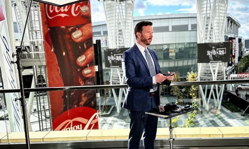 Dave McMenamin, A Philadelphia Native ESPN Reporter On Cloud 9 After ...